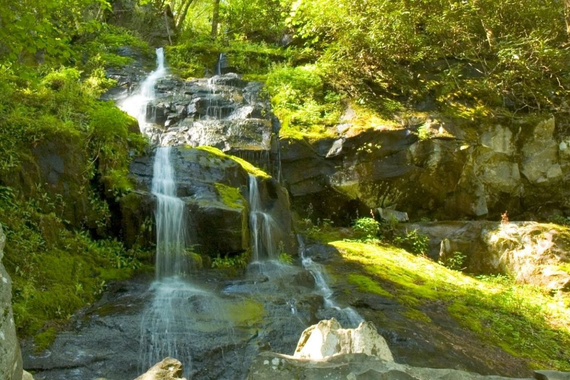 15 Stunning Great Smoky Mountain Waterfalls