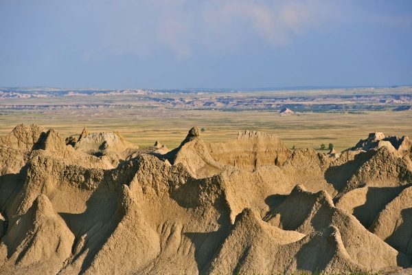 11 of the Best South Dakota Badlands Hikes