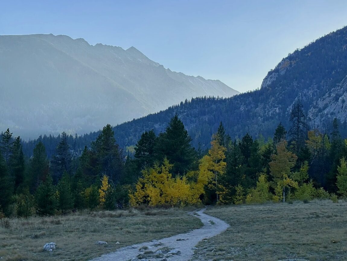 21 Best Fall Hikes in Colorado From Easy to Challenging